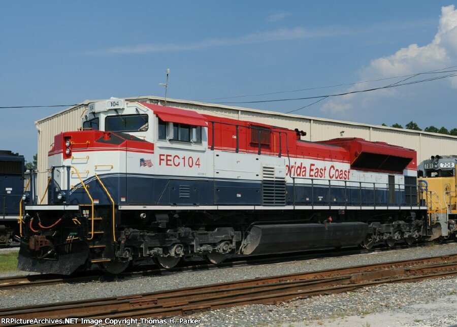 FEC 104 SD70M-2